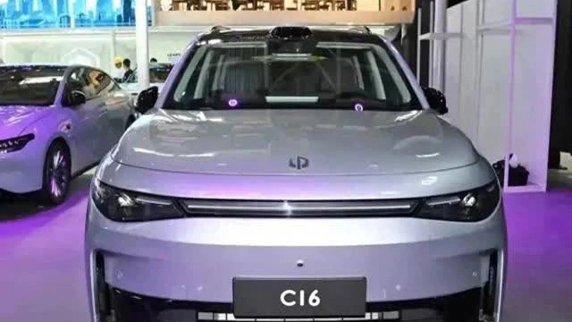 零跑C16高智能、豪华、高性价比