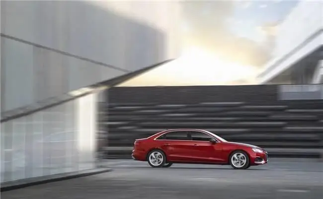 奥迪A4L与特斯拉Model 3的性价比和颜值探索