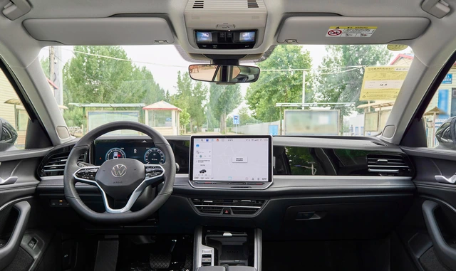 合资B级家轿，车长4990mm，全新迈腾B9香吗