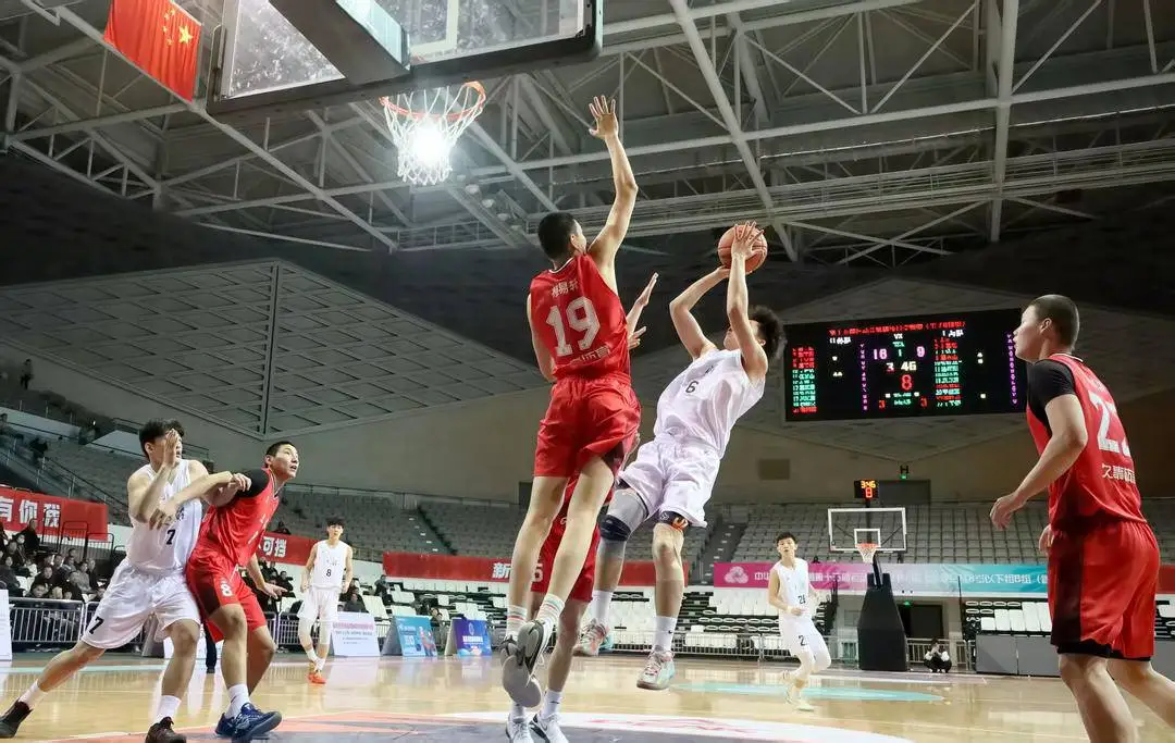 江苏男篮U18队热血出征斩获佳绩，江苏省体育局训练中心收获首张第十五届全运会直通门票