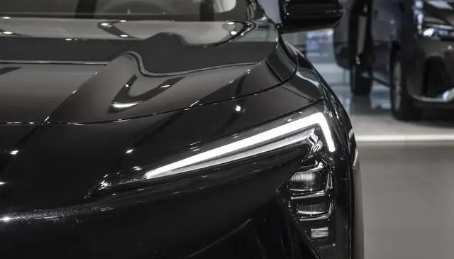 被低估的合资中级车！全系2.0T+9AT，降至15.99万，安全又舒适