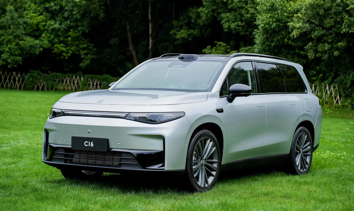 降价底气靠自主研发，零跑C16为什么卖这么便宜？