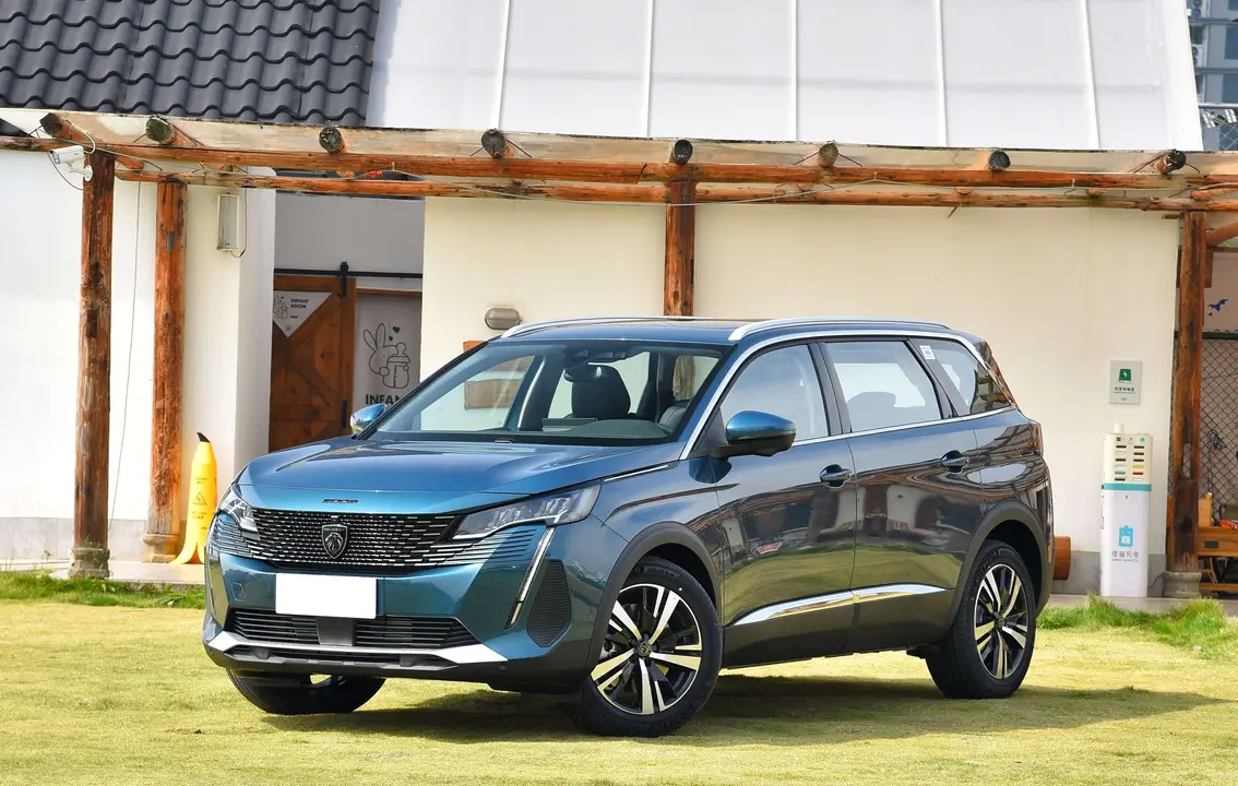 14万起开“法式豪车”！1.8T+爱信8AT，合资SUV新卷王来袭